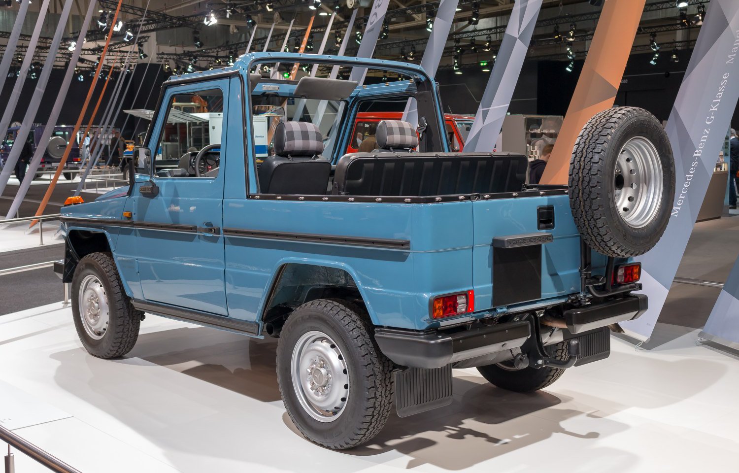 Mercedes-Benz G-class Cabriolet (W460) 240 GD (72 Hp) 4WD